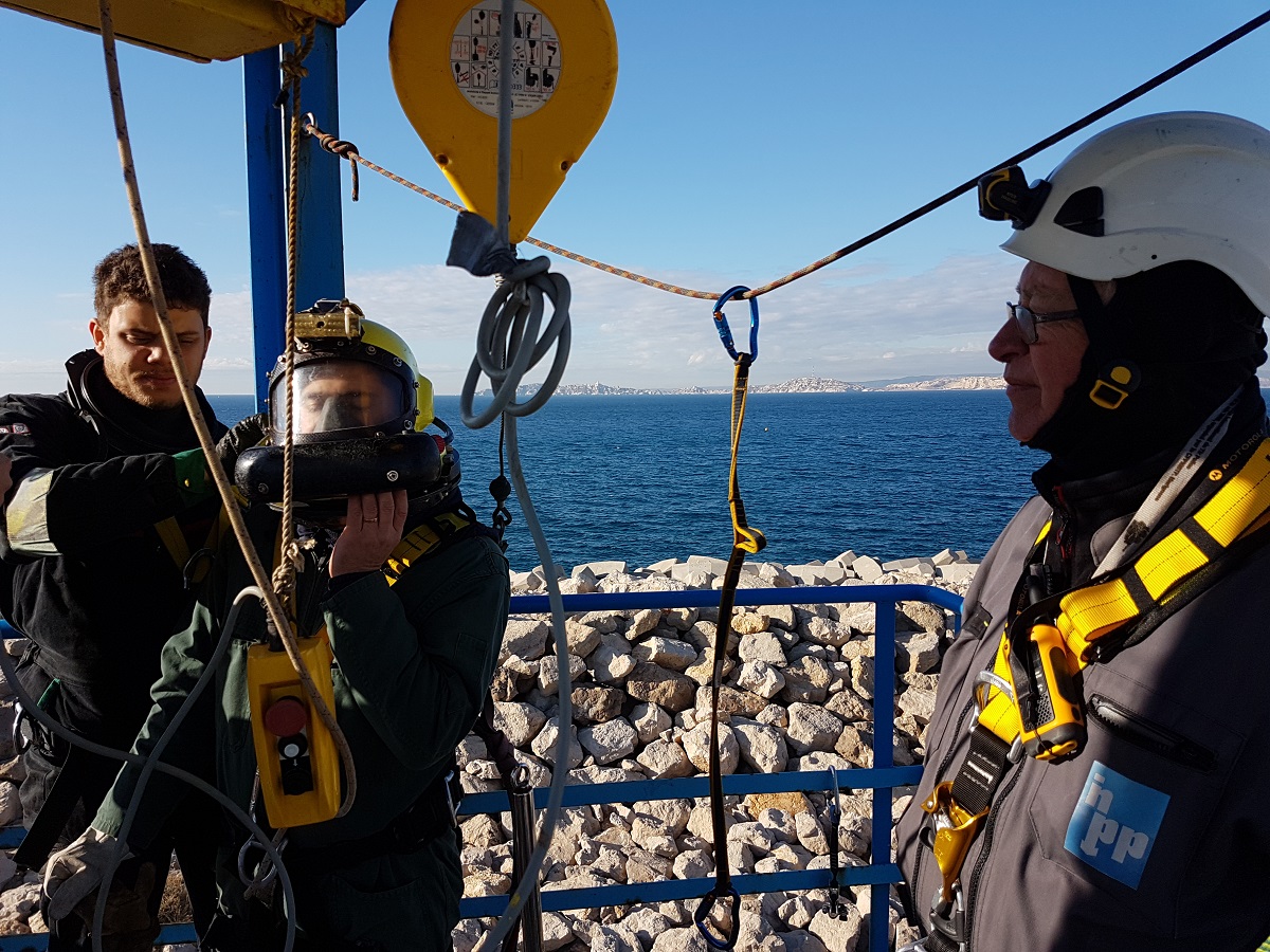 Crealyst - Inert atmosphere and confined space training at I.N.P.P ...
